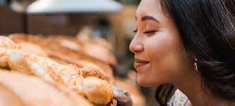 GOD LOVES WHAT SMELLS GOOD! | Daily Manna (Coffee with Jesus)